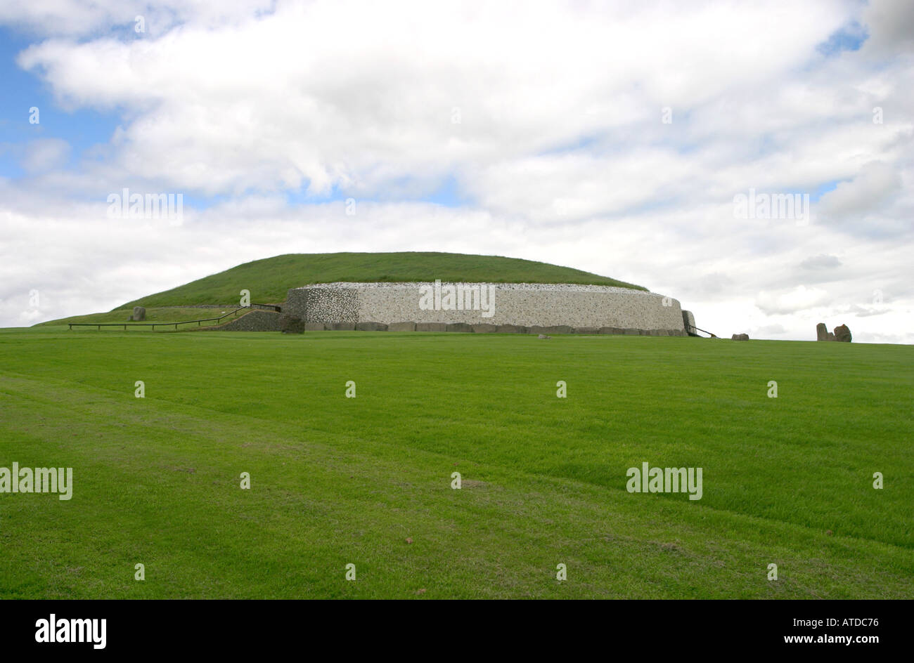 Winter solstice sun ireland hi-res stock photography and images - Alamy