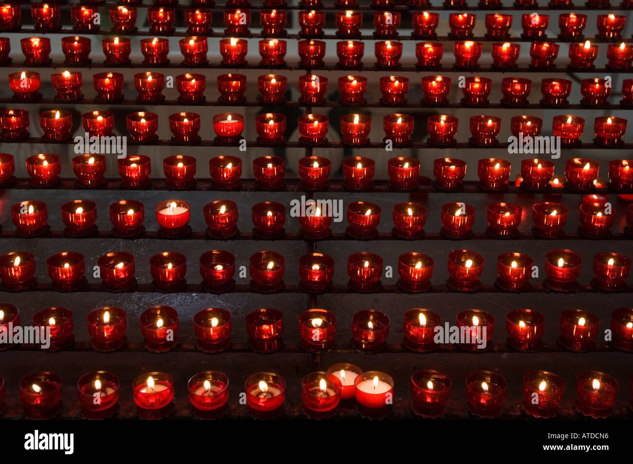 Many candles hi-res stock photography and images - Alamy