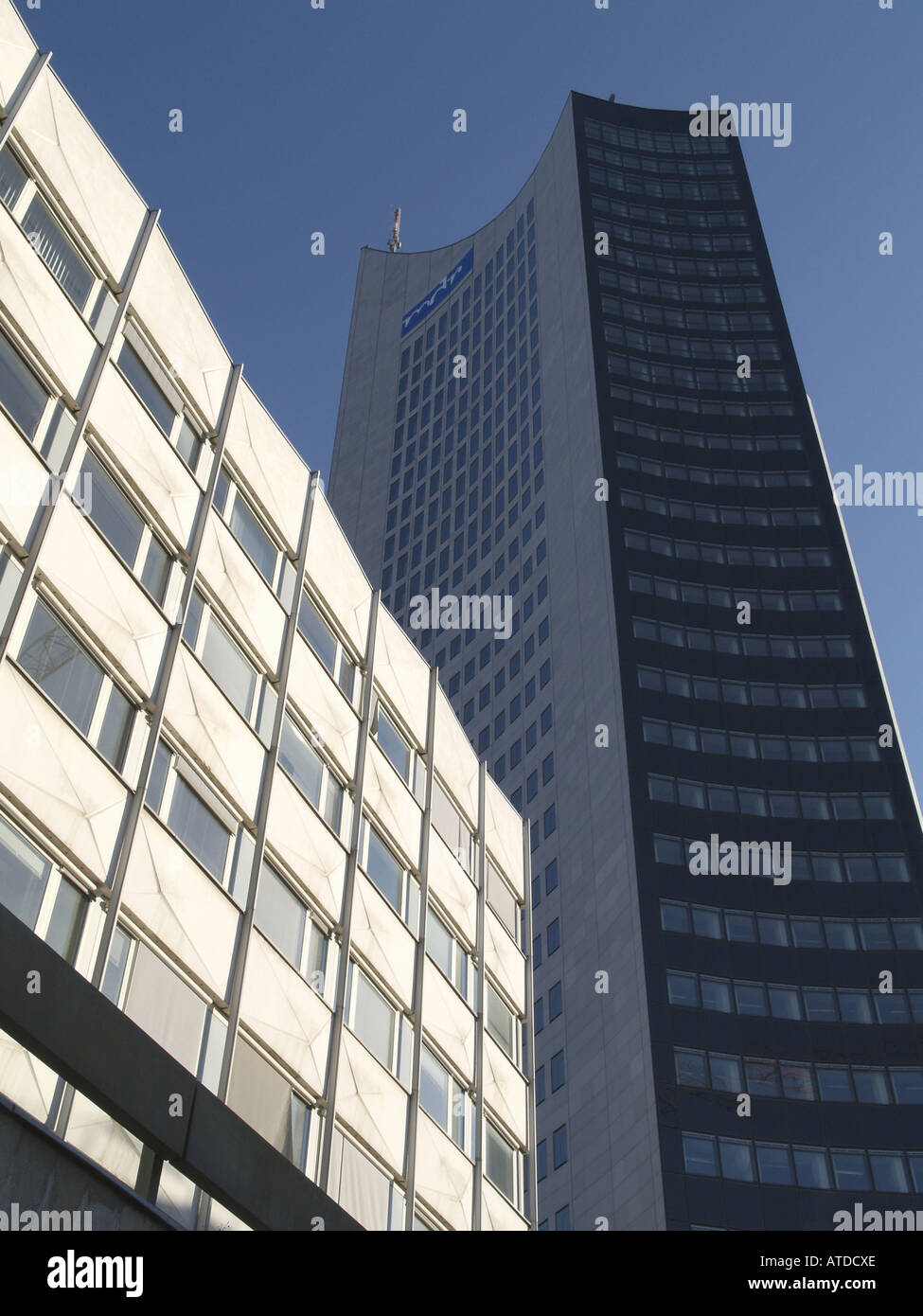 Windows and universities in high rise building hi-res stock photography ...