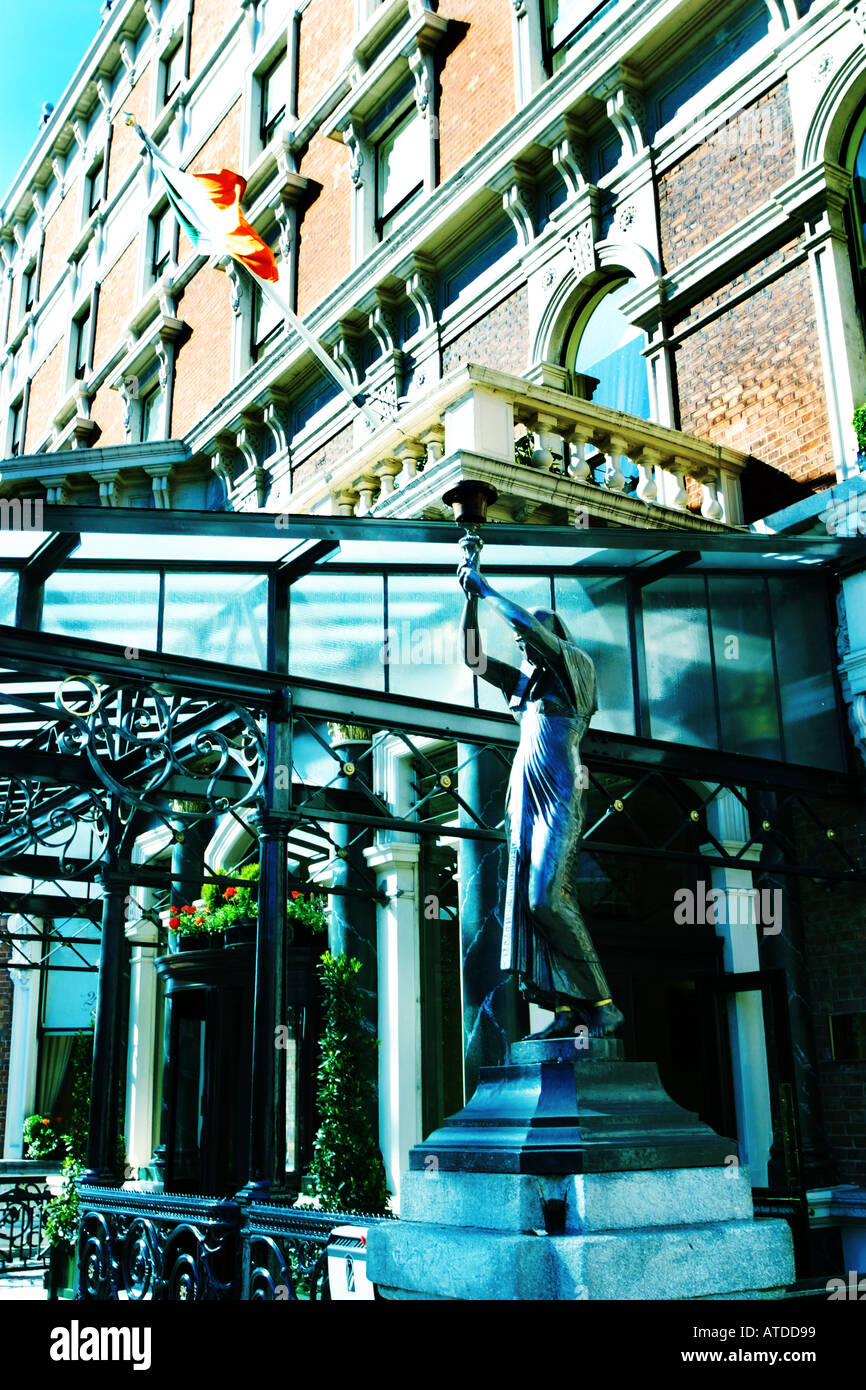 Shelbourne hotel, dublin hi-res stock photography and images - Alamy