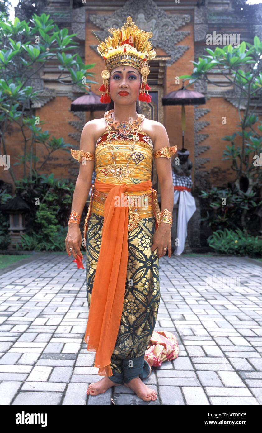 Balinese folk art hi-res stock photography and images - Alamy