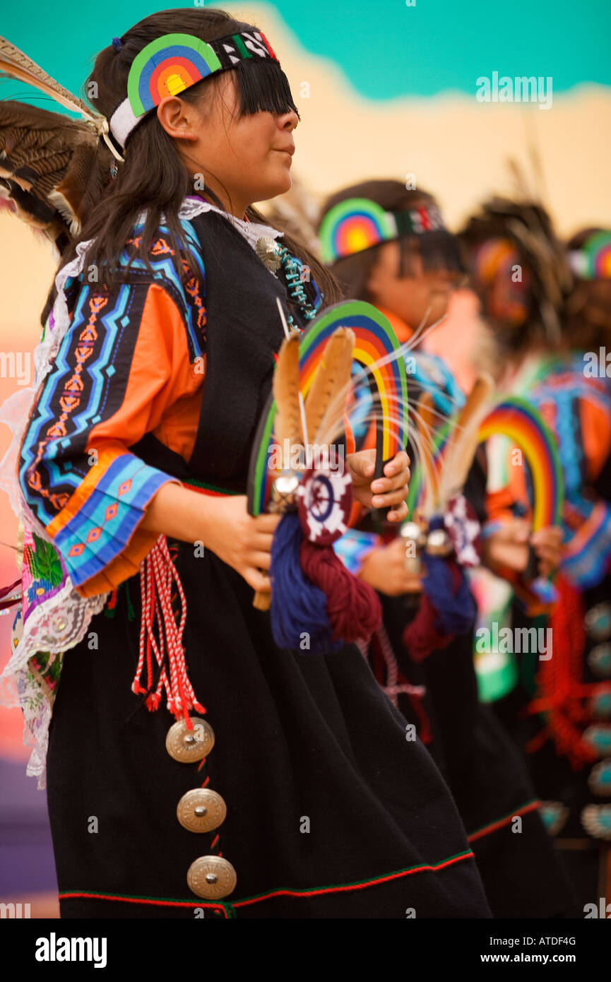 Indian ceremonial dance pueblo hi-res stock photography and images - Alamy