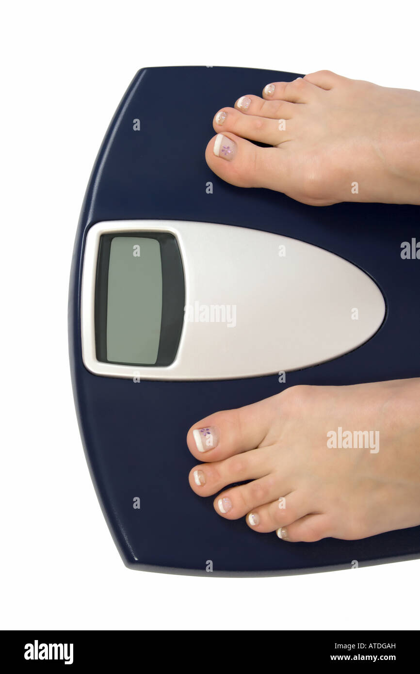 Female feet on a scale hi-res stock photography and images - Alamy