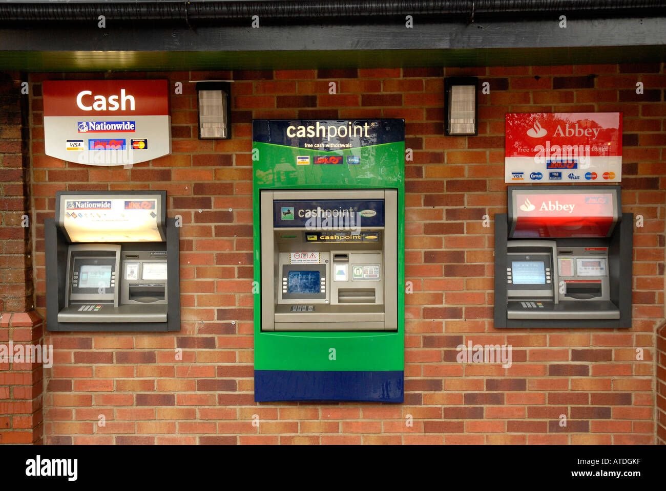 Nationwide atm cashpoint hi-res stock photography and images - Alamy