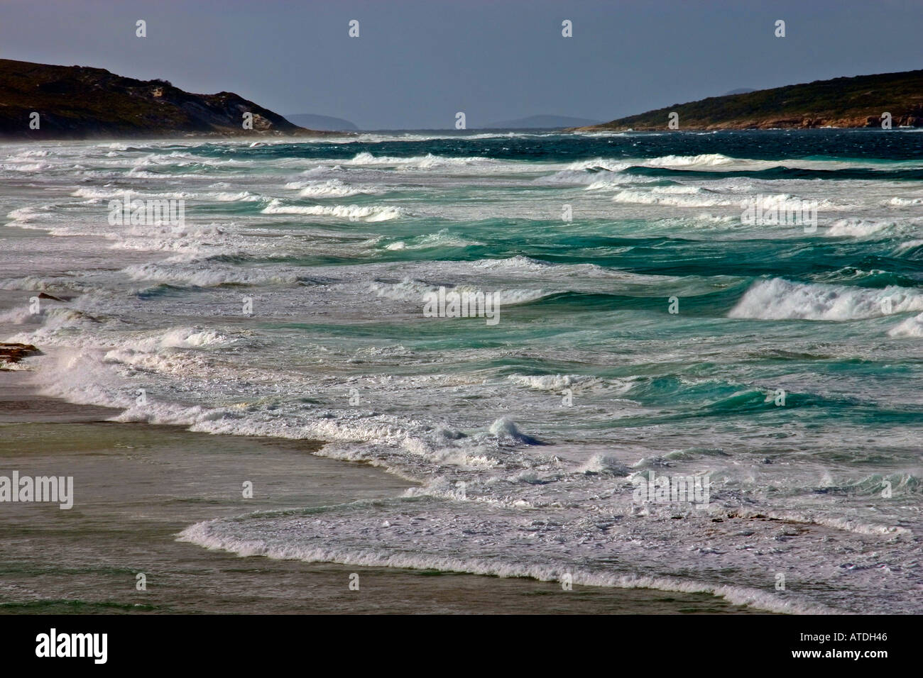 Rugged coastal views of the Southern Ocean along the Great Ocean Drive ...