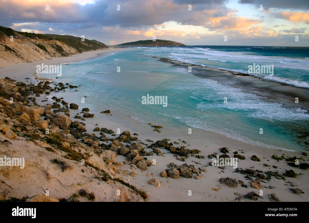 Rugged coastal views of the Southern Ocean along the Great Ocean Drive ...