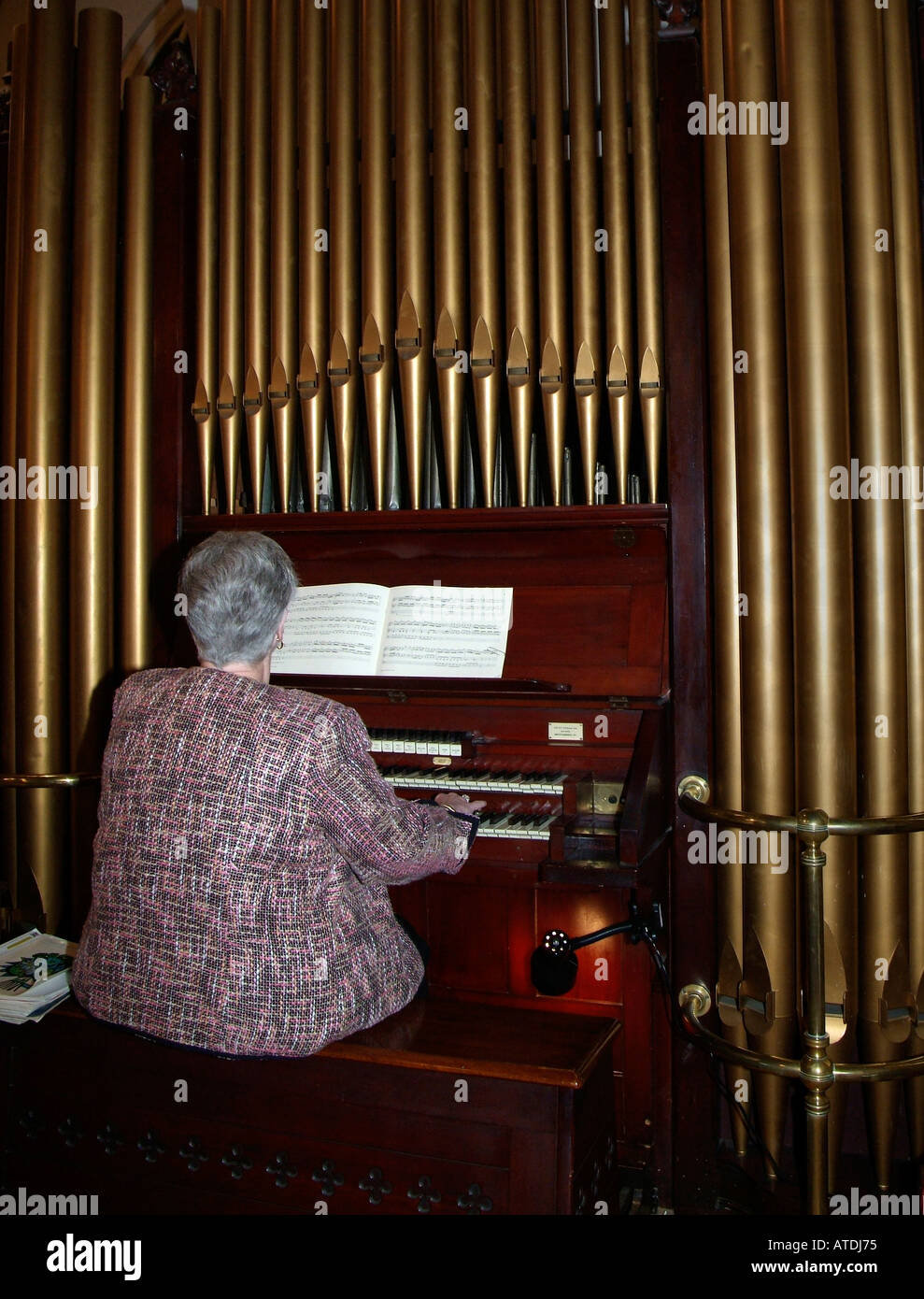 woman playing church organ Stock Photo - Alamy