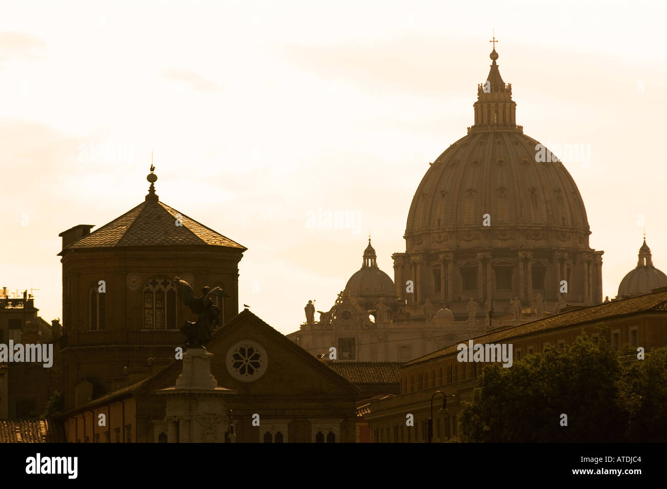 Late Afternoon view of St Peters cupola Stock Photo - Alamy