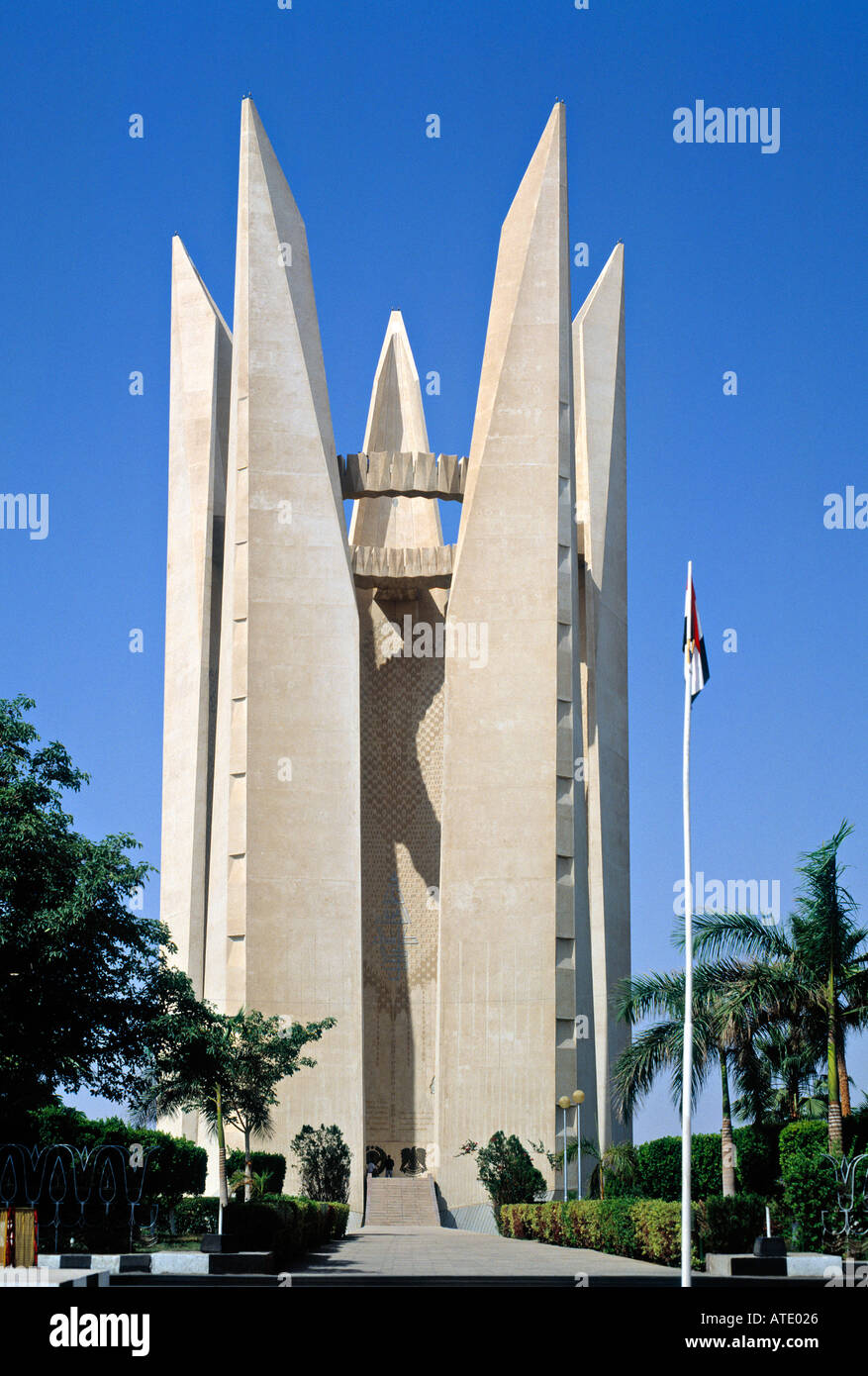 Aswan Dam monument, Aswan, Egypt Stock Photo - Alamy