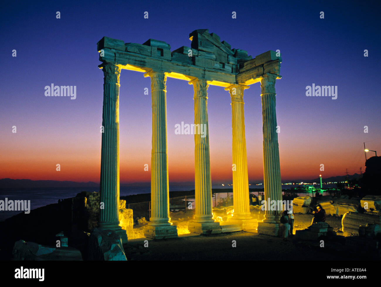 Western side ruins temple hi-res stock photography and images - Alamy