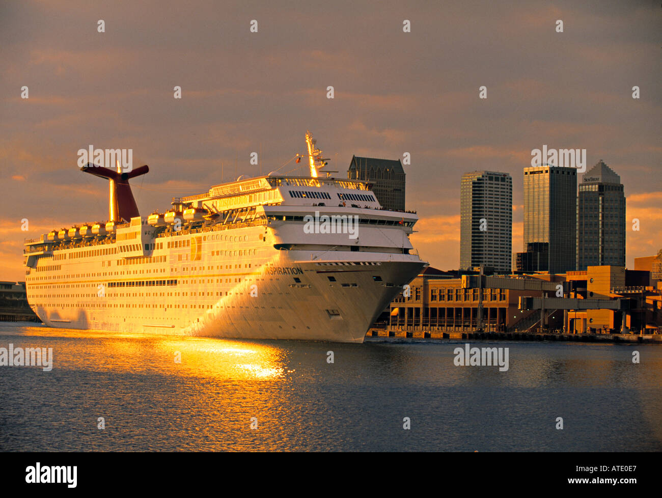 Cruise ship, Tampa, Florida, USA Stock Photo - Alamy
