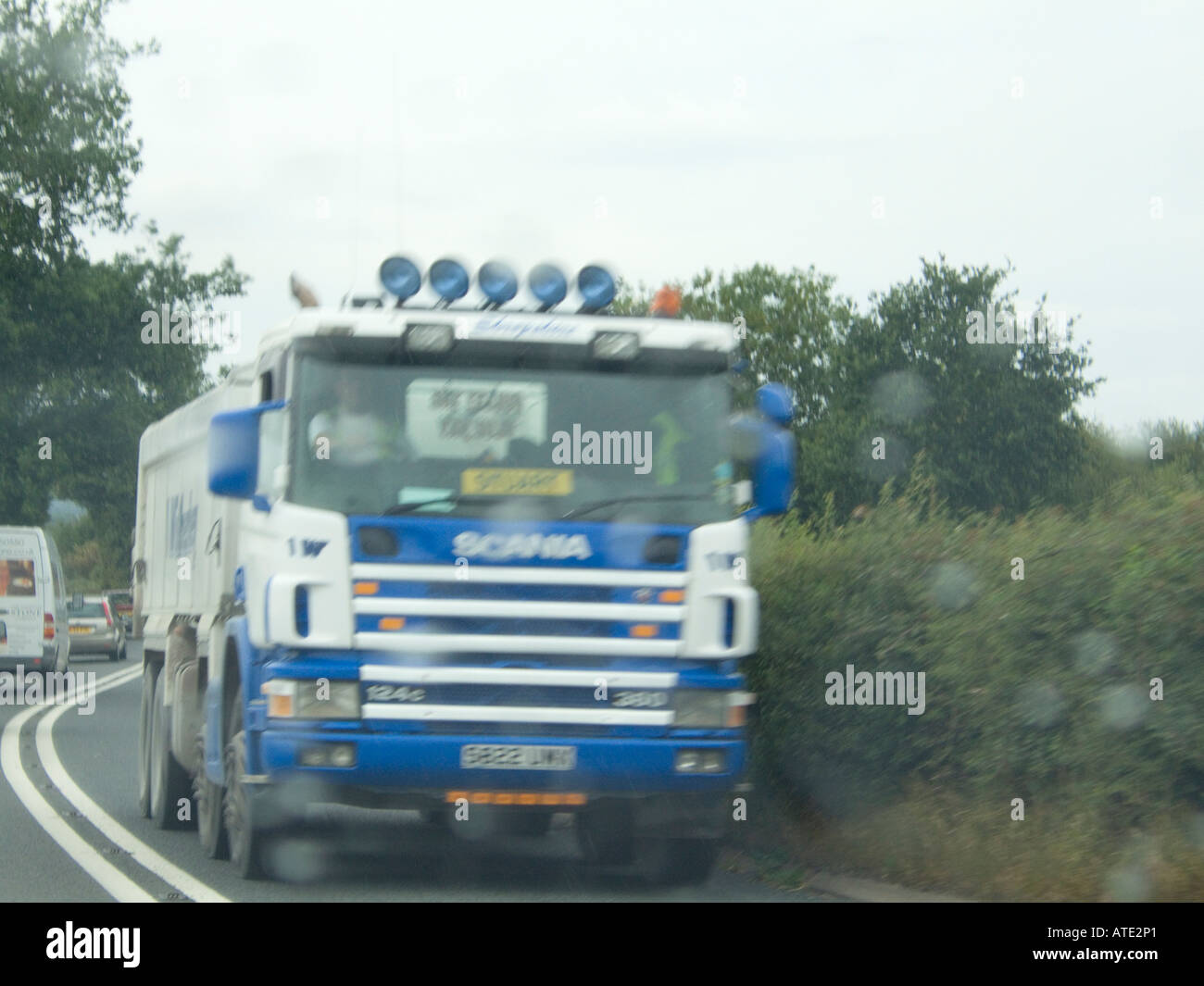 Lorry dangerous road hi-res stock photography and images - Alamy