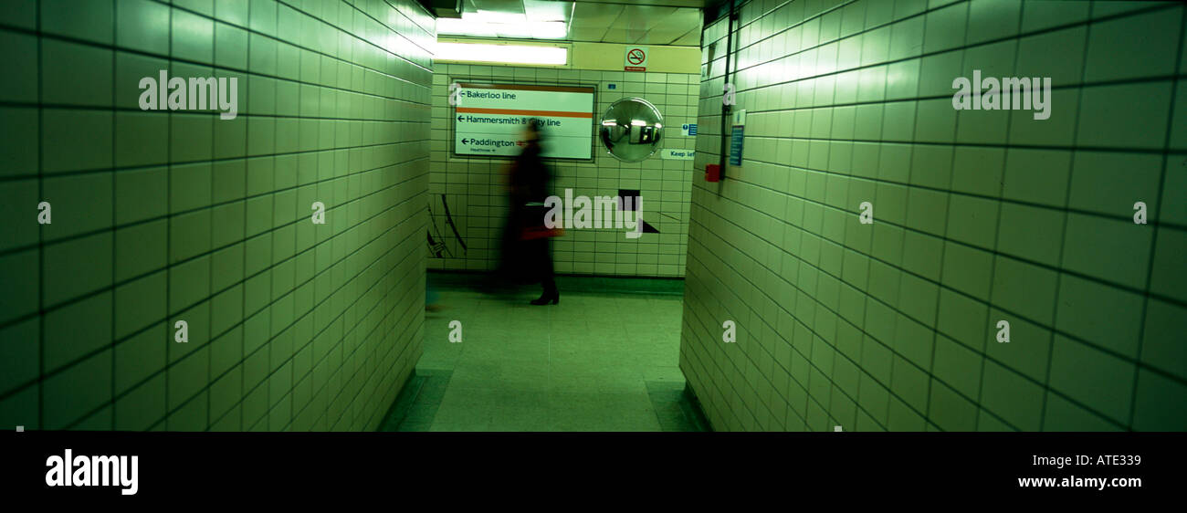 A passageway in The London Underground tube in London Stock Photo - Alamy