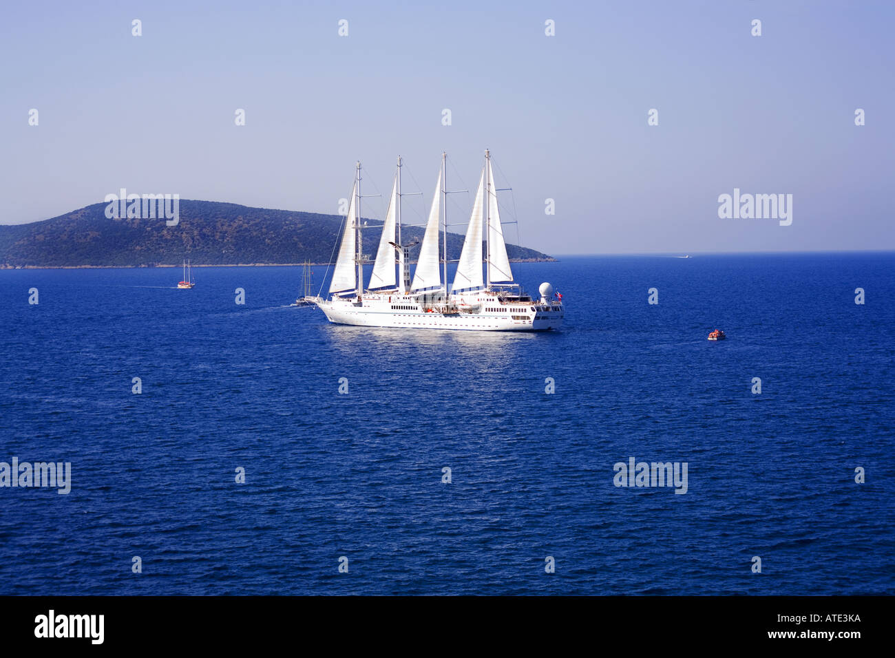 Schooner under full sail, Bodrun, Turkey Stock Photo - Alamy