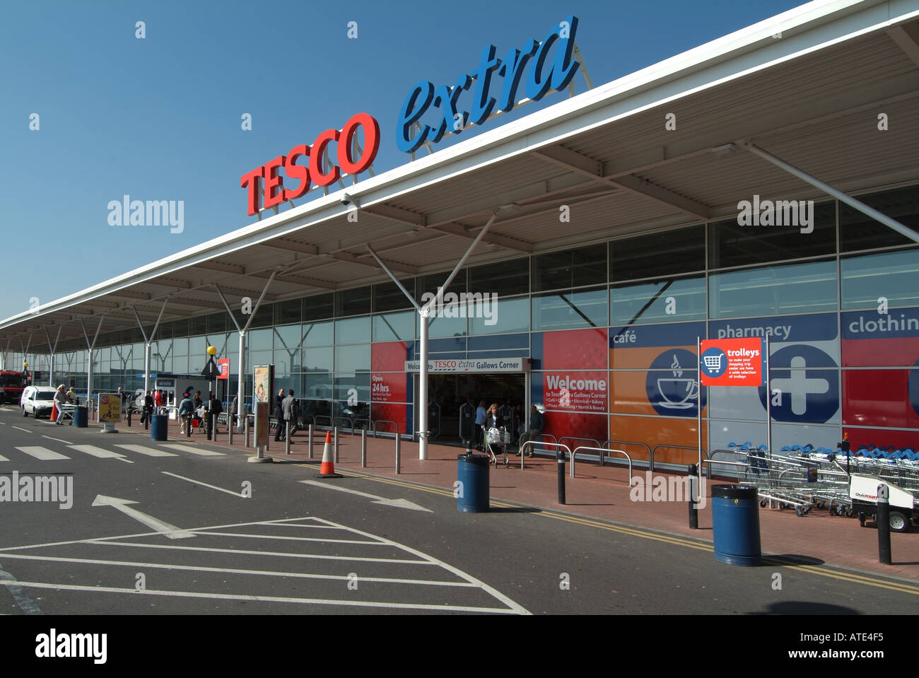 Tesco logo icon hi-res stock photography and images - Alamy