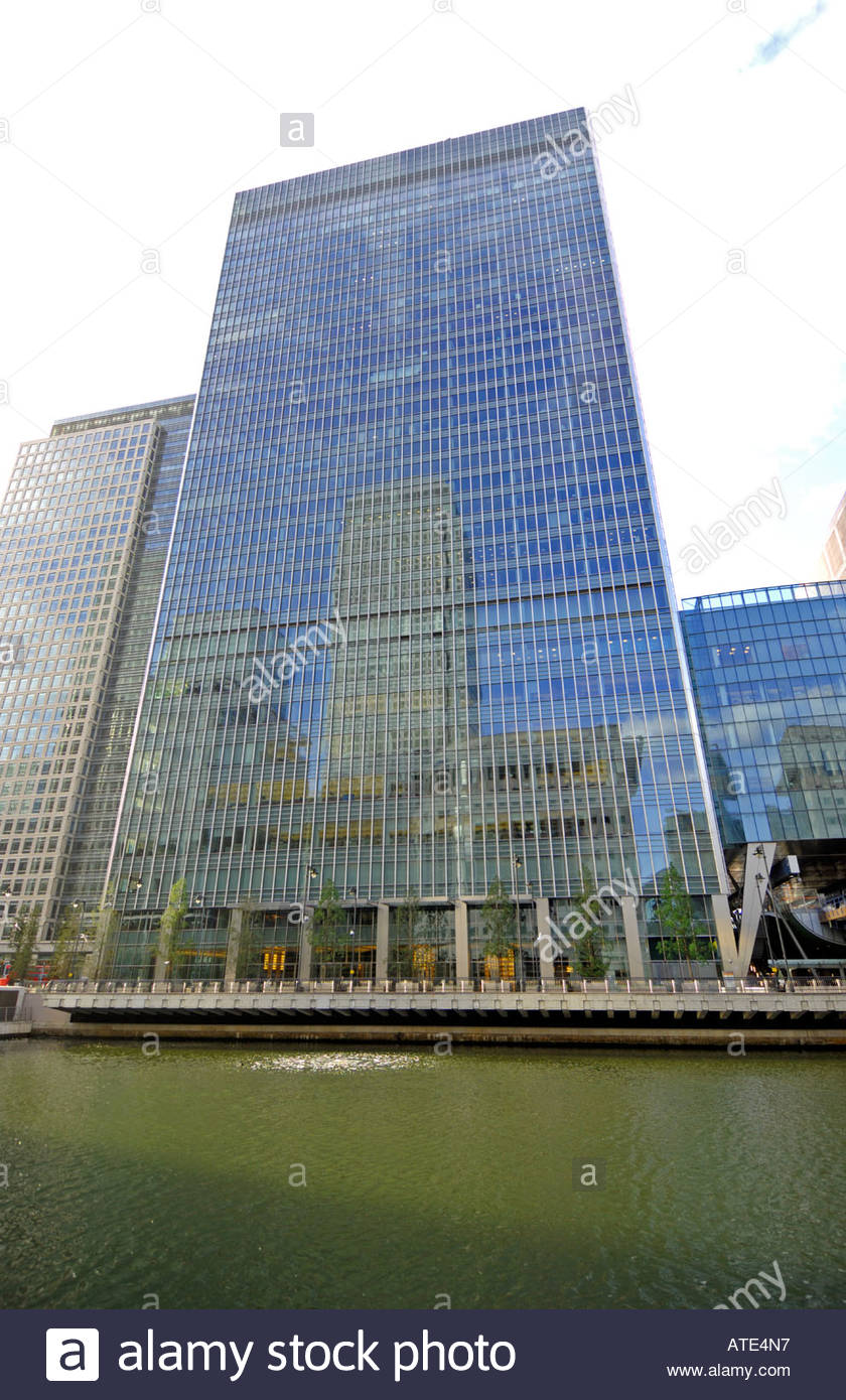Jp Morgan Building Canary Wharf Stock Photos & Jp Morgan Building ...