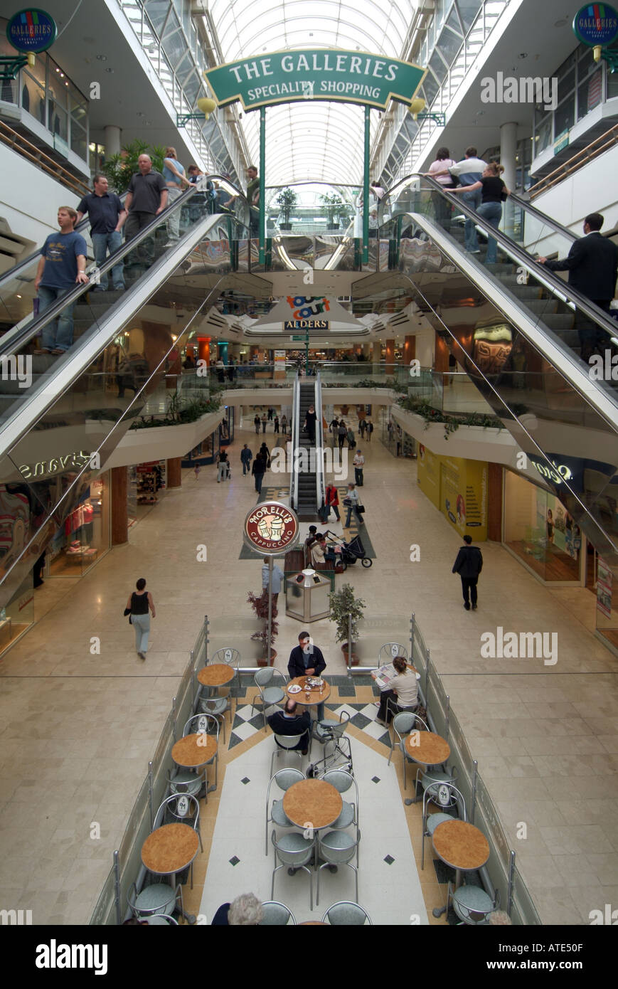 Basildon town centre hi-res stock photography and images - Alamy