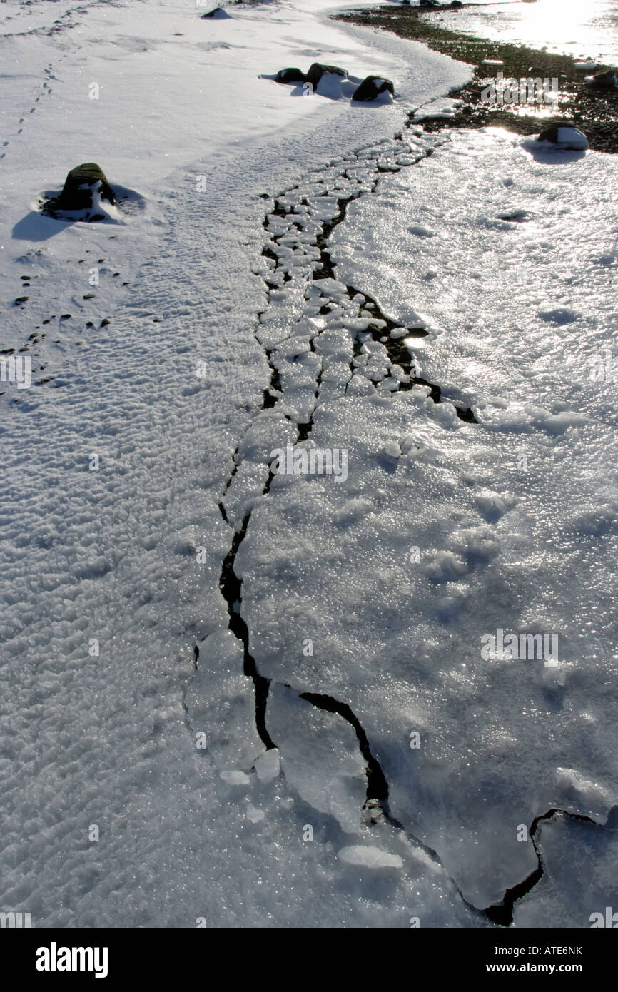 Dynamic ice formations hi-res stock photography and images - Alamy