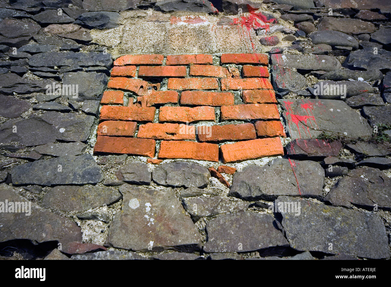Bricked out window hi-res stock photography and images - Alamy