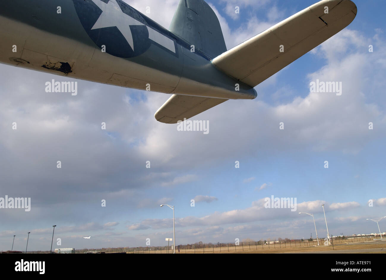 P 51 mustang plane hi-res stock photography and images - Alamy