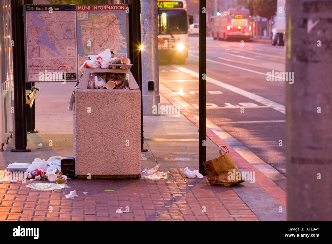 Dirty bus stop hi-res stock photography and images - Alamy