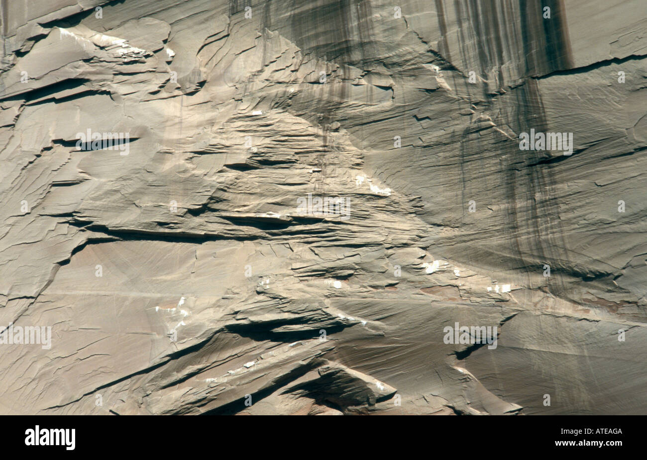 Rock corners hi-res stock photography and images - Alamy