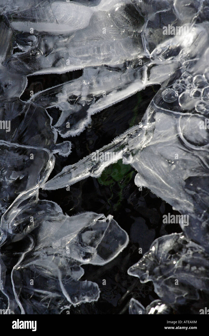 Dynamic ice formations hi-res stock photography and images - Alamy