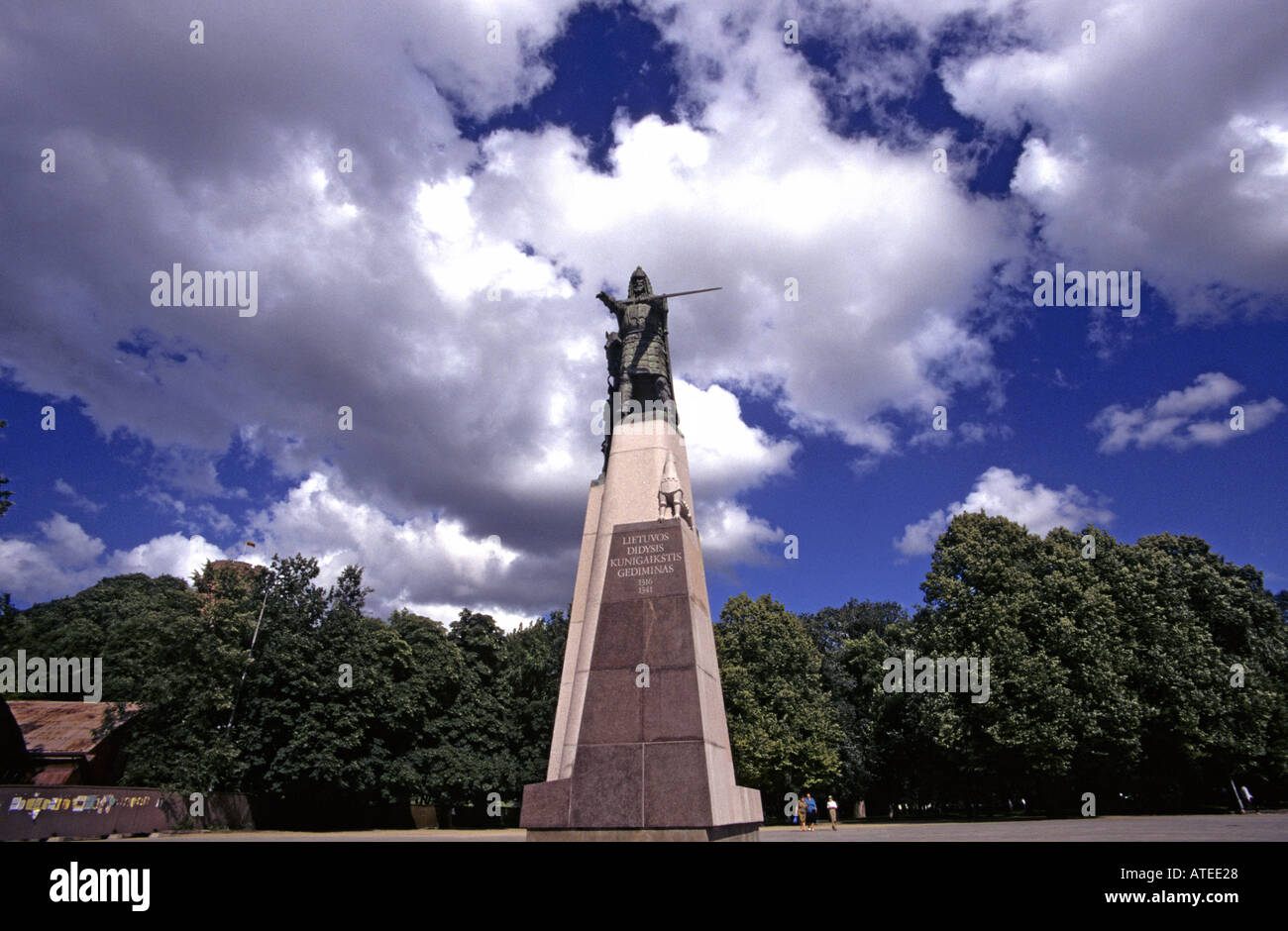 Grand Duke Gediminas Statue Vilnius Lithuania Stock Photo - Alamy