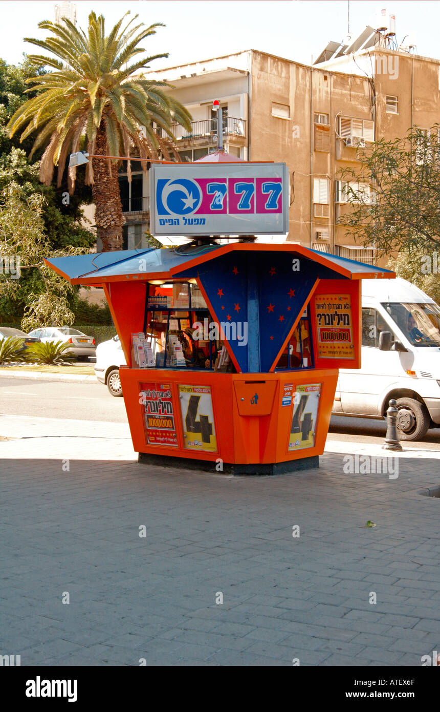 Lotto booth hi-res stock photography and images - Alamy