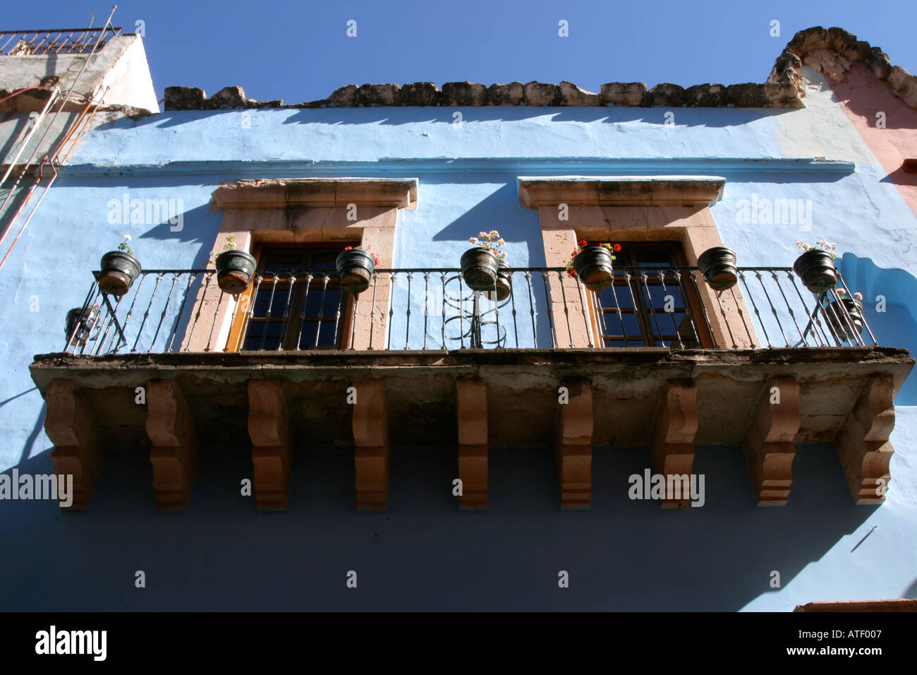 Colonial Mexican house Mexico Stock Photo - Alamy