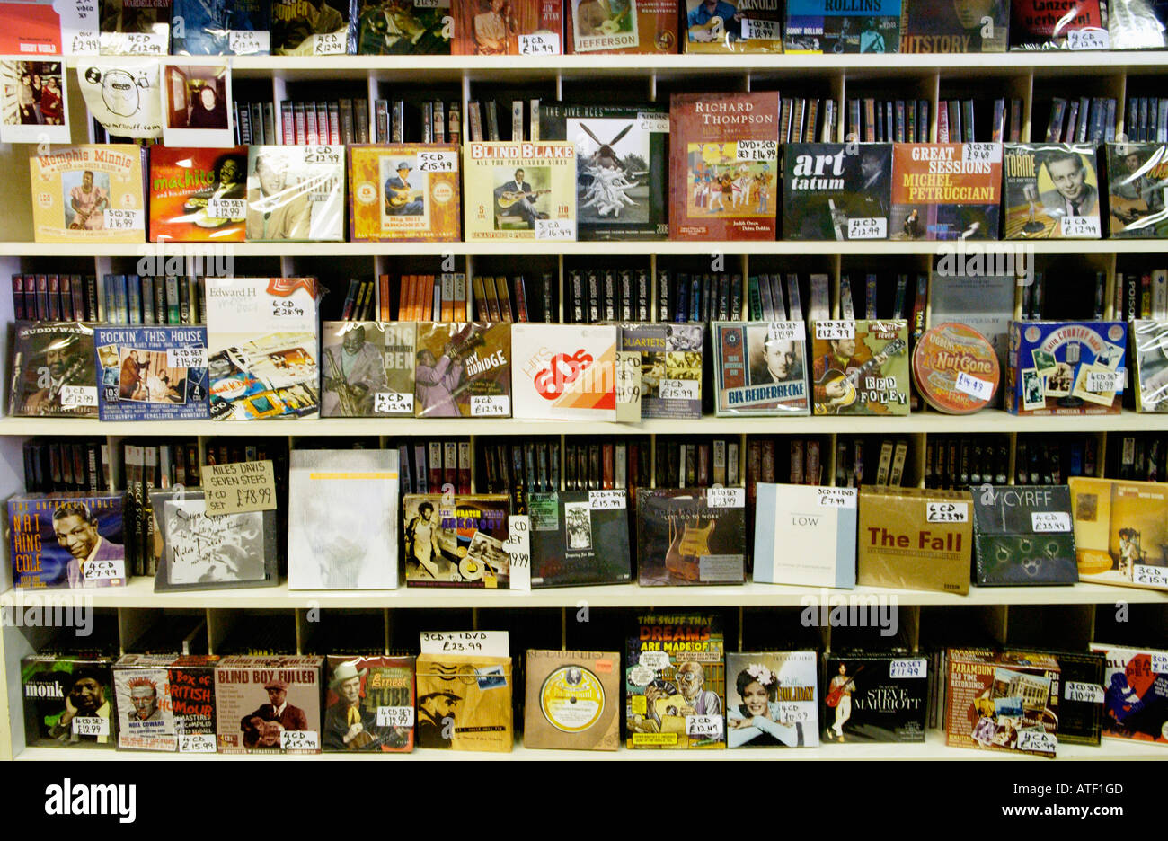 Interior of Spillers Records the oldest record shop in the World ...