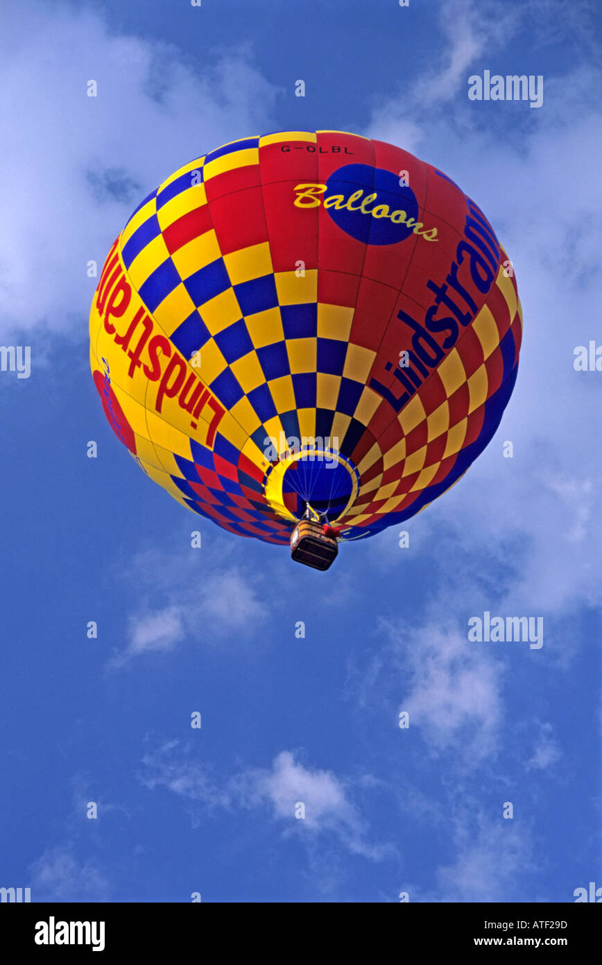 Pleasure flight in a Balloon taking off Stock Photo - Alamy