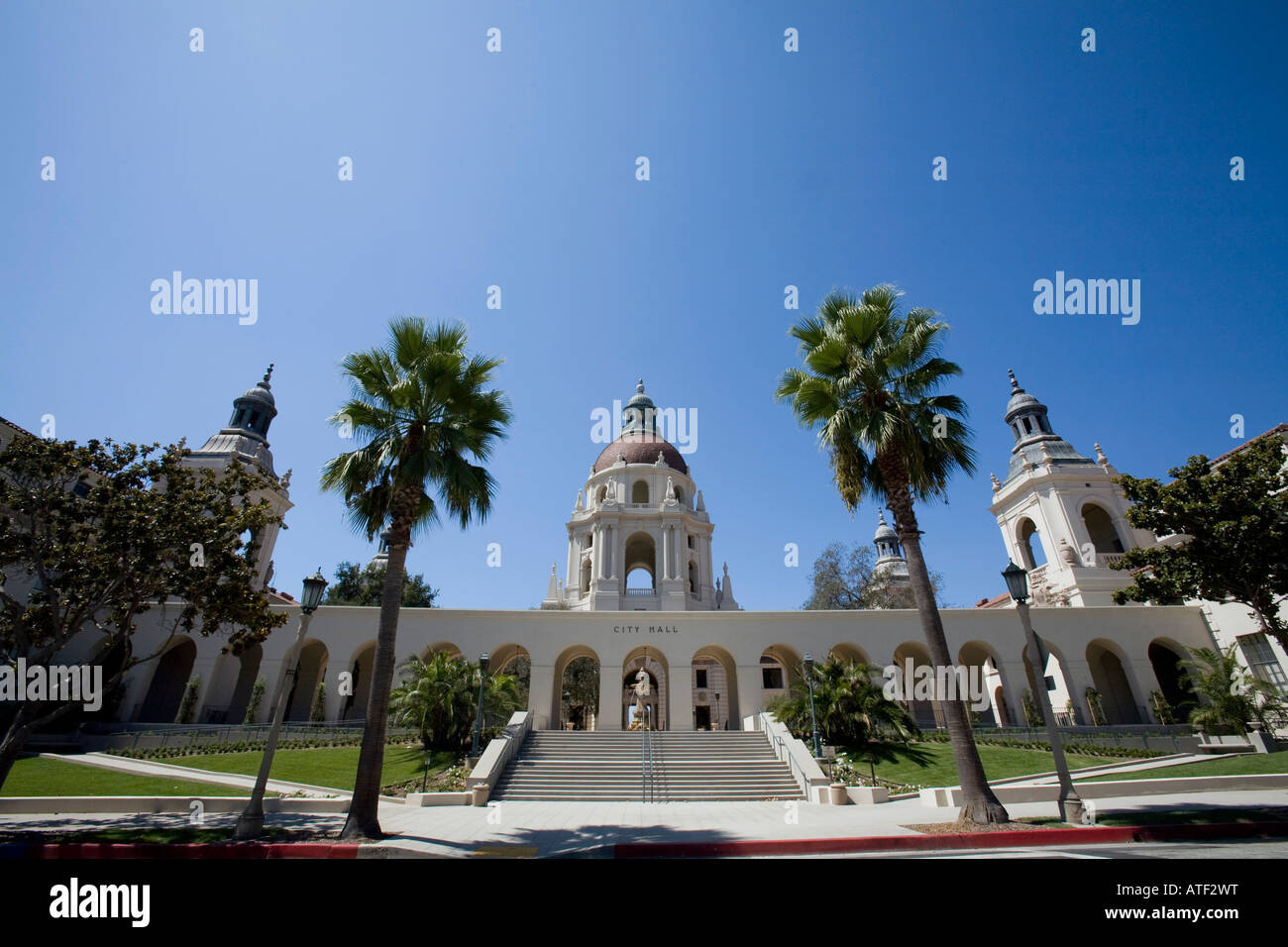 Pasadena City Hall, A 1927 Italian Renaissance landmark with Spanish ...