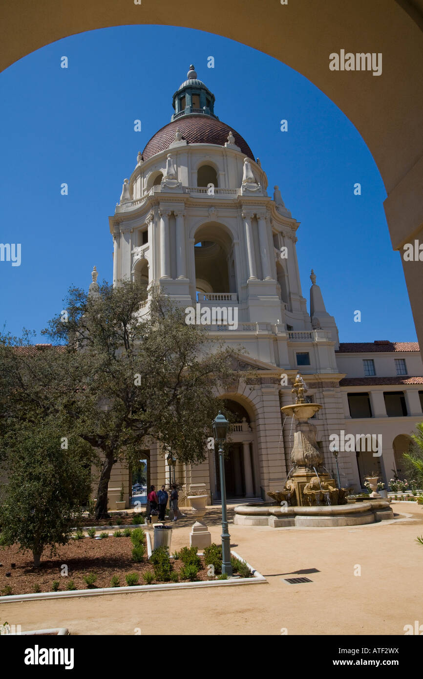 Pasadena City Hall, A 1927 Italian Renaissance landmark with Spanish ...