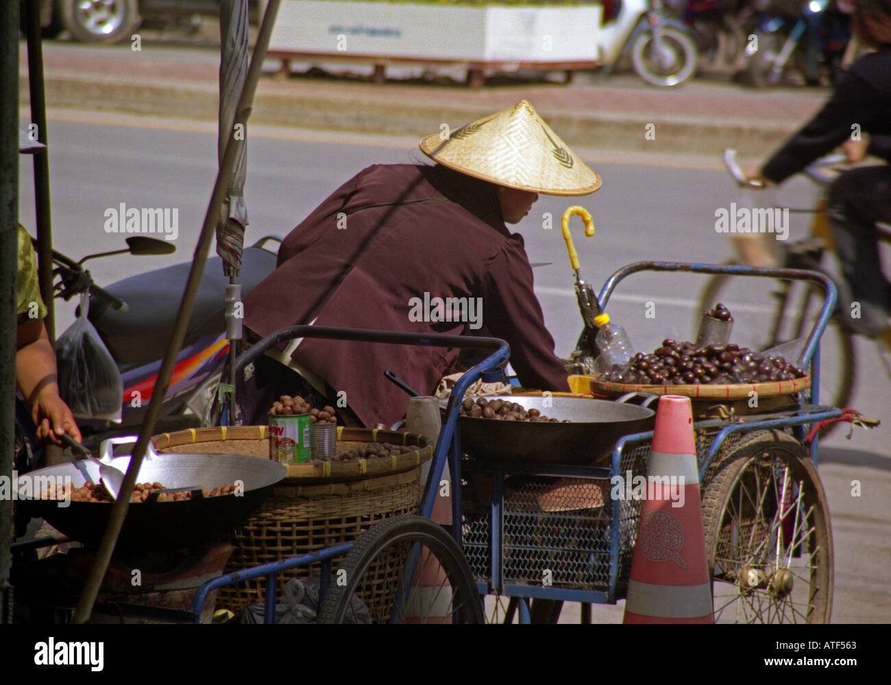 Two spirit indigenous hi-res stock photography and images - Alamy