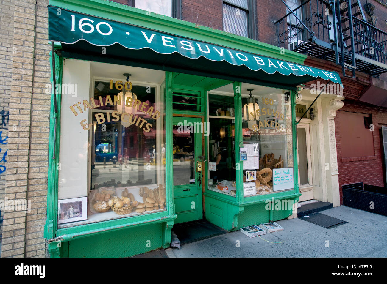 Vesuvio bakery hi-res stock photography and images - Alamy
