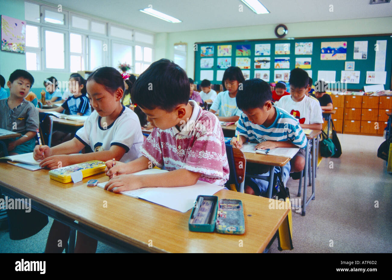 Seoul Korea Yong Donge Middle School Classroom Stock Photo - Alamy