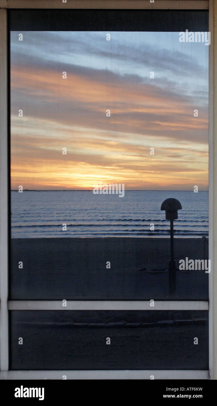 Mirror image of the sunset Stock Photo - Alamy