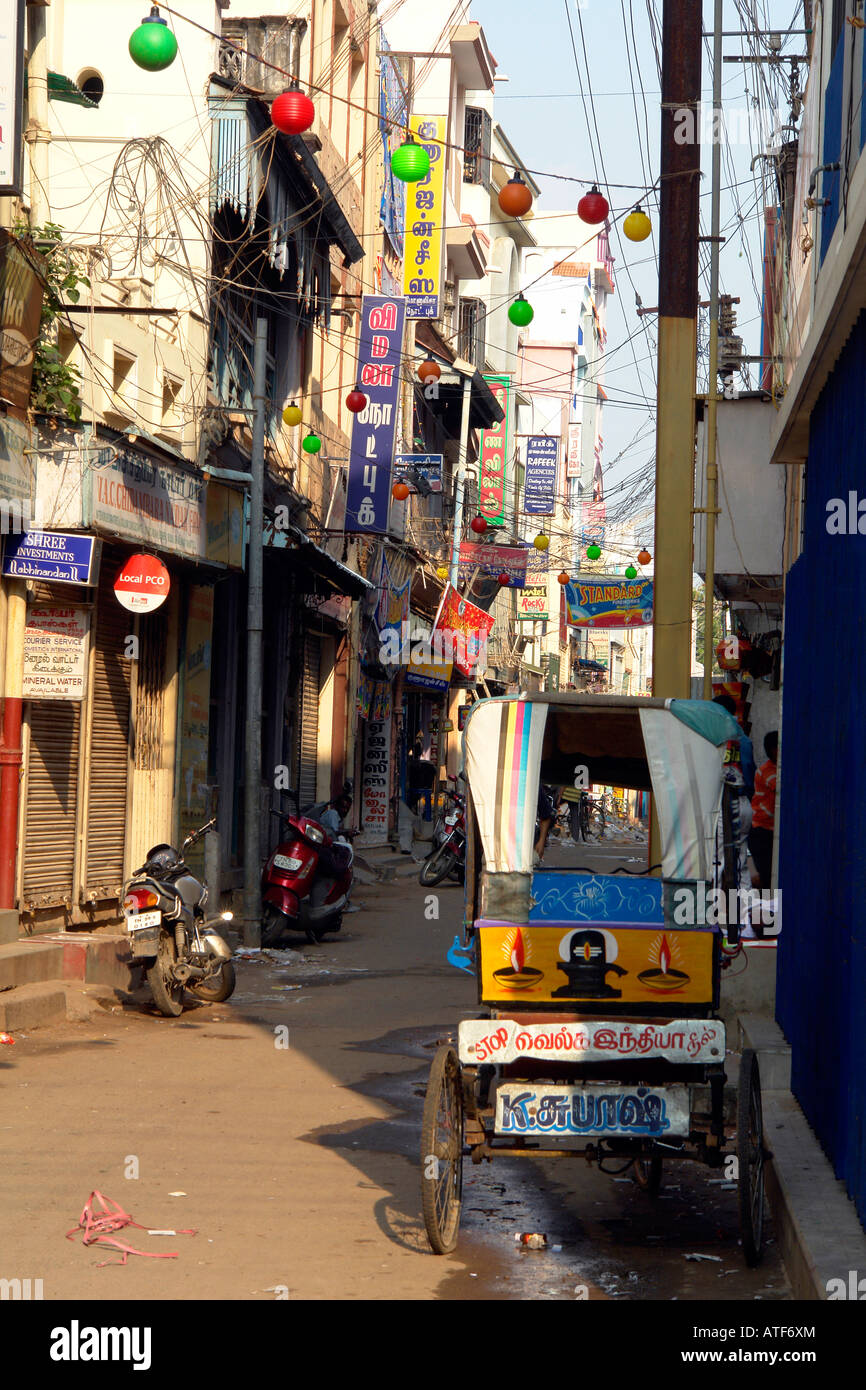indian cycle rickshaw in madurai backstreet Stock Photo - Alamy
