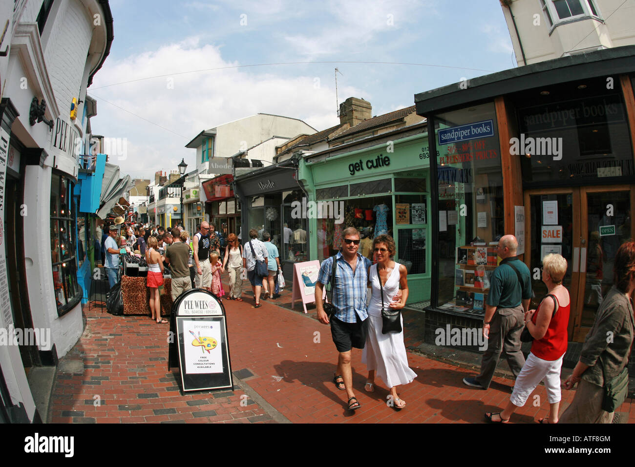 Boutiques in brighton hi-res stock photography and images - Alamy