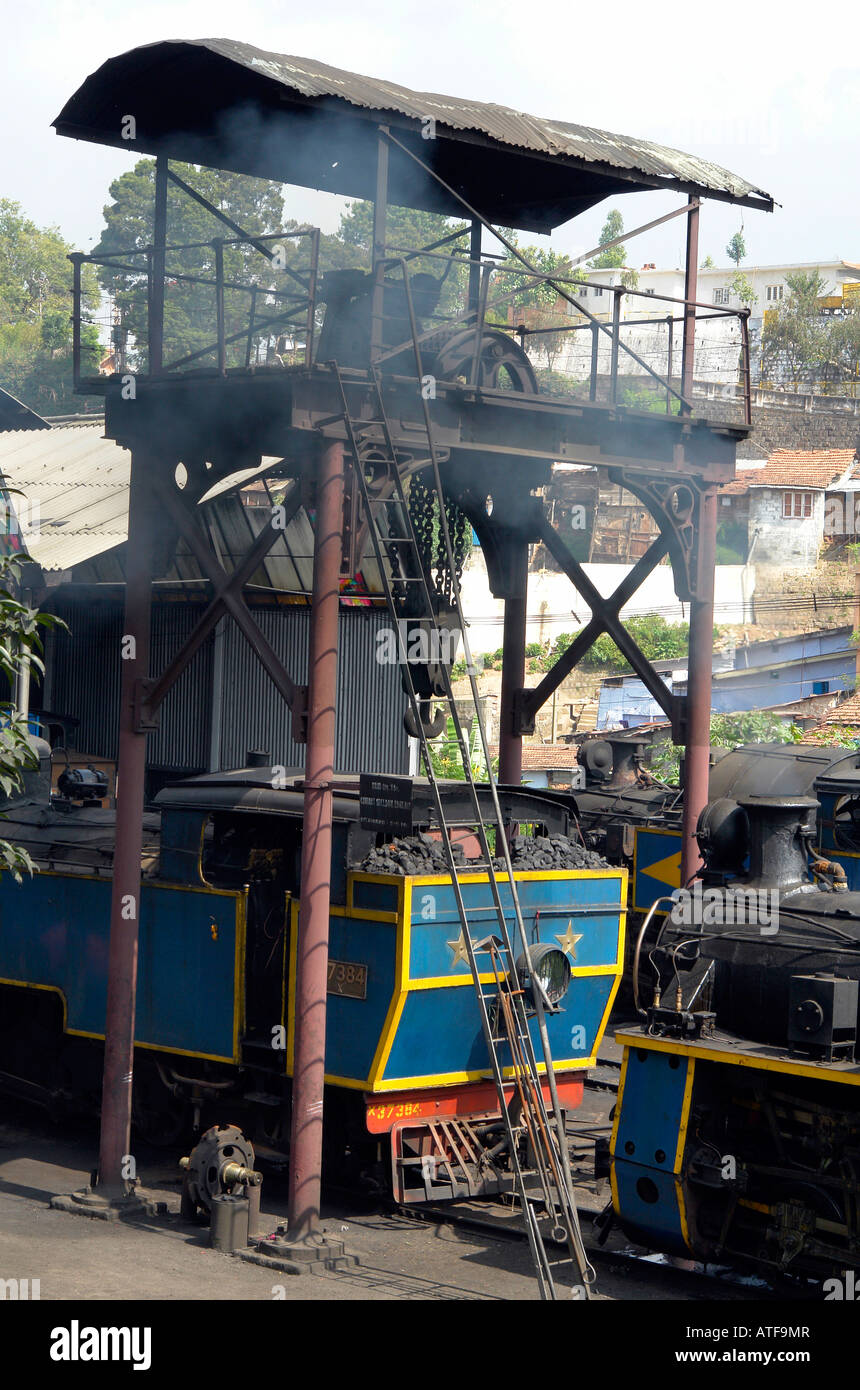 ooty train coal loading at coonoor station south india Stock Photo - Alamy