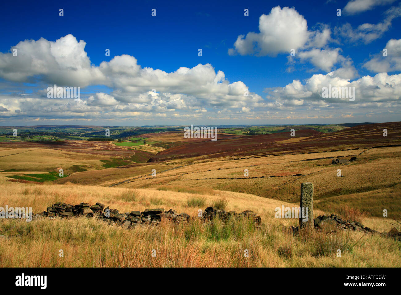 Pennine Way, Haworth Moor, Haworth, West Yorkshire, England, UK Stock ...