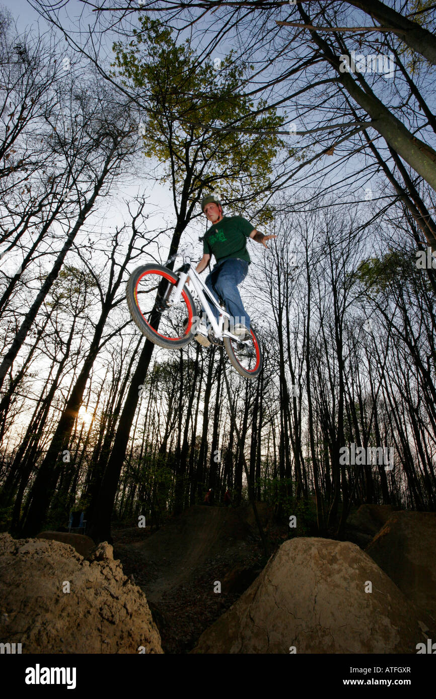 mtb dirt jump Stock Photo - Alamy