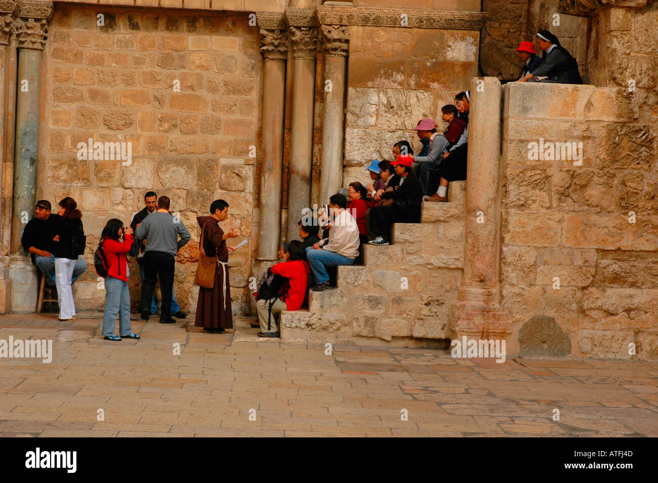 Jerusalem pilgrims group hi-res stock photography and images - Alamy