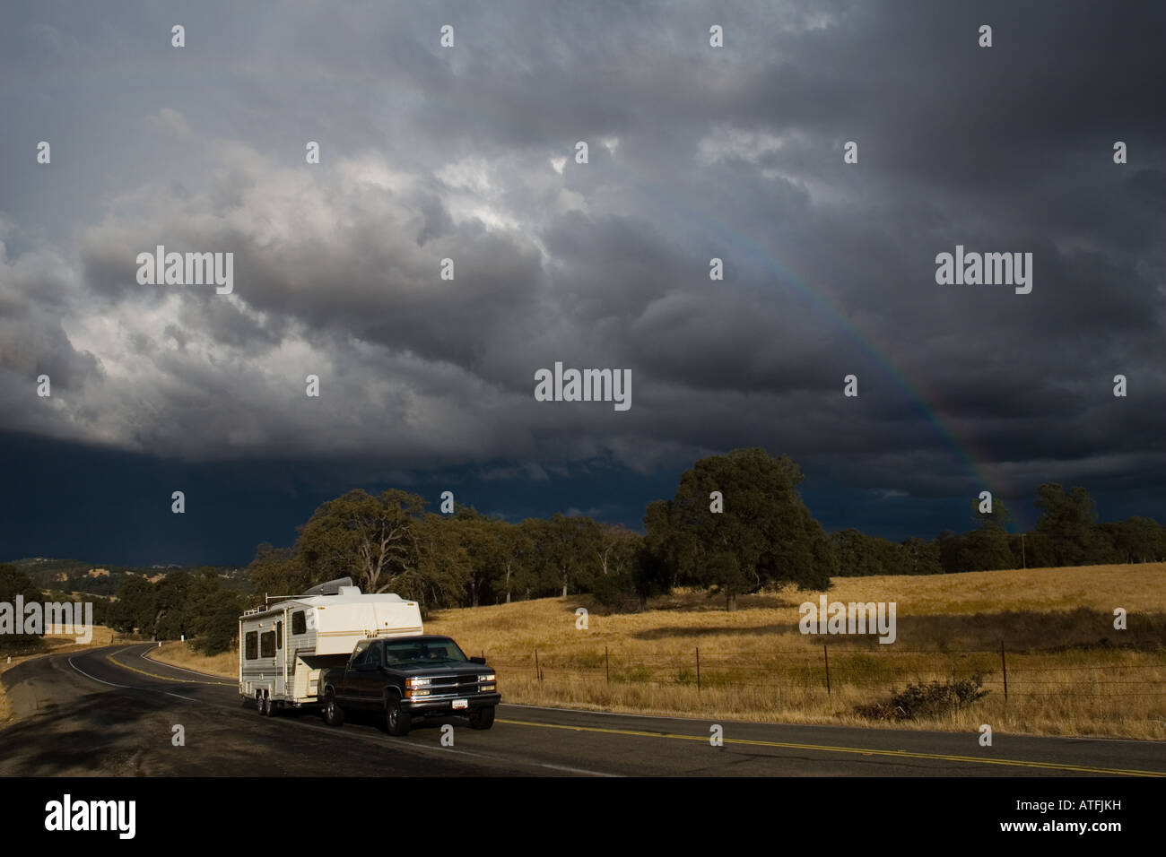 California highway 4 hi-res stock photography and images - Alamy