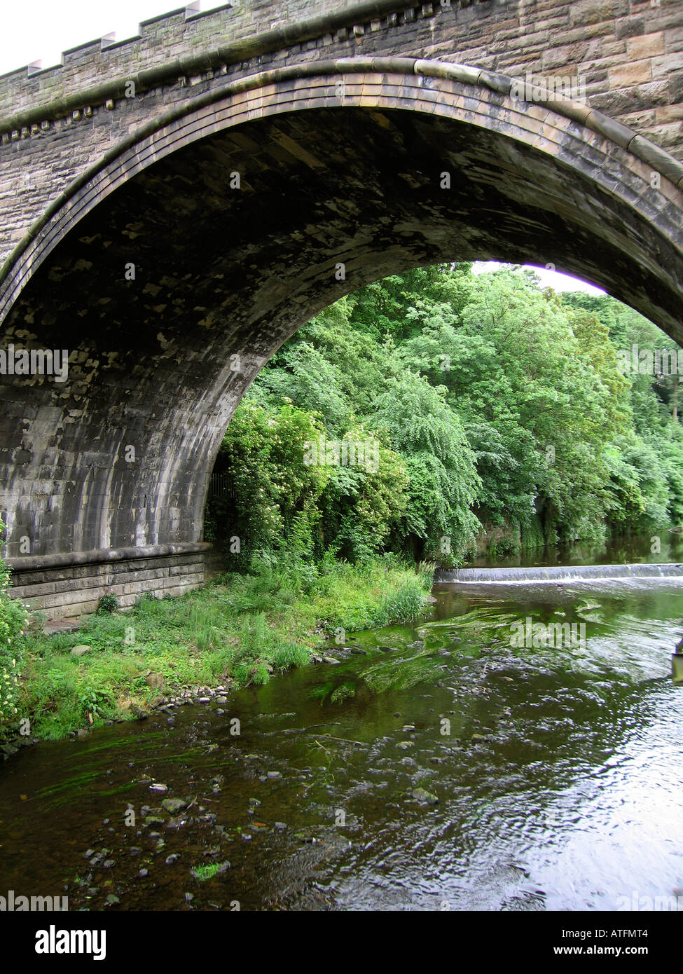 Victorian arched bridge hi-res stock photography and images - Alamy