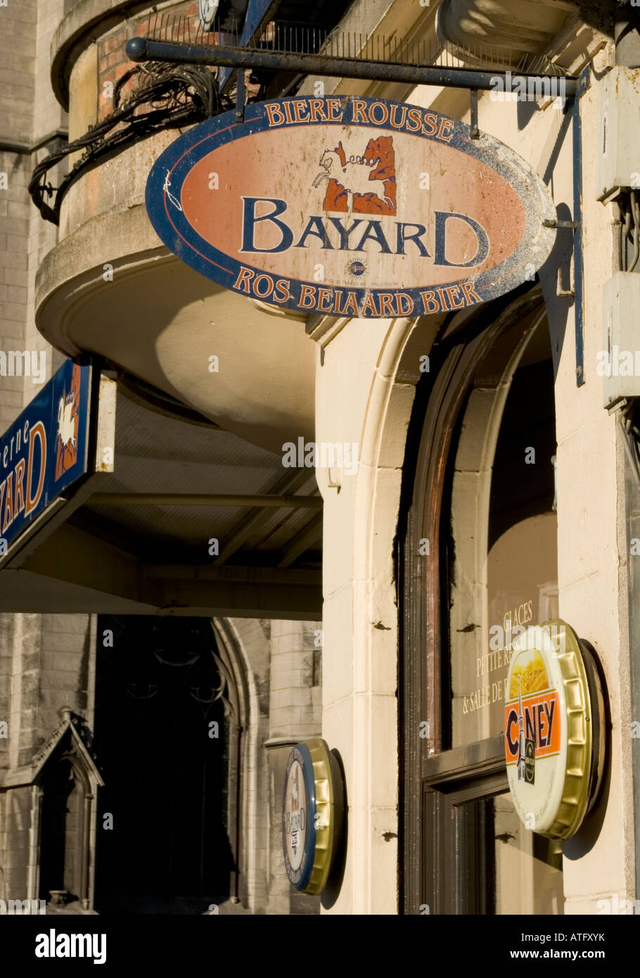 Faded sign hi-res stock photography and images - Alamy