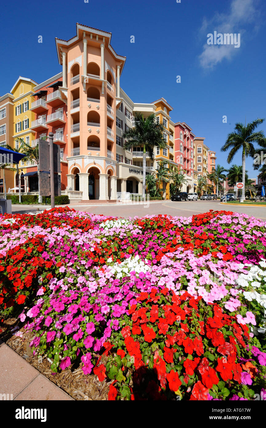 Naples Florida Bayfront Shopping High Resolution Stock Photography and ...