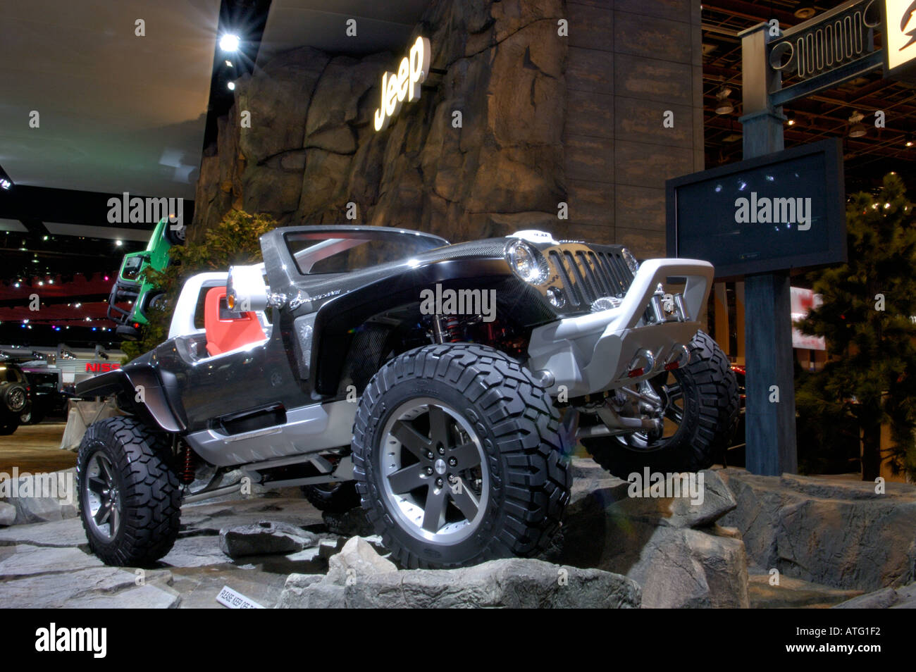Jeep Hurricane concept vehicle at the North American International Auto ...