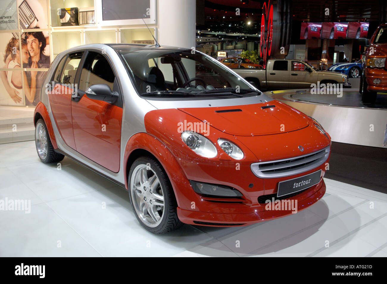 Red smart forfour hi-res stock photography and images - Alamy